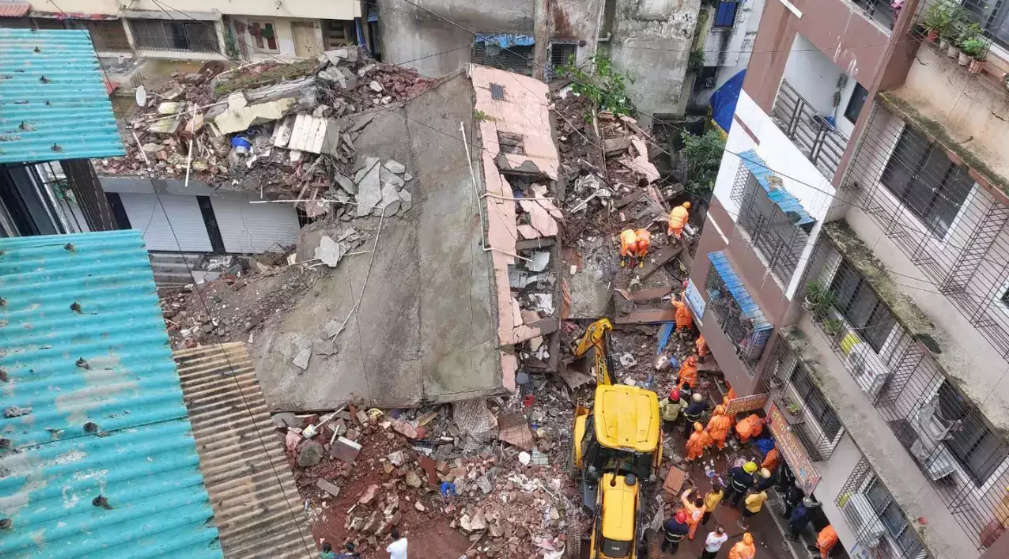 Multi-storey building collapses in N. India
