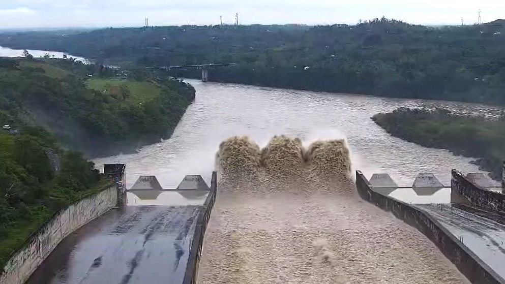 Magat Dam releases water ahead of rains