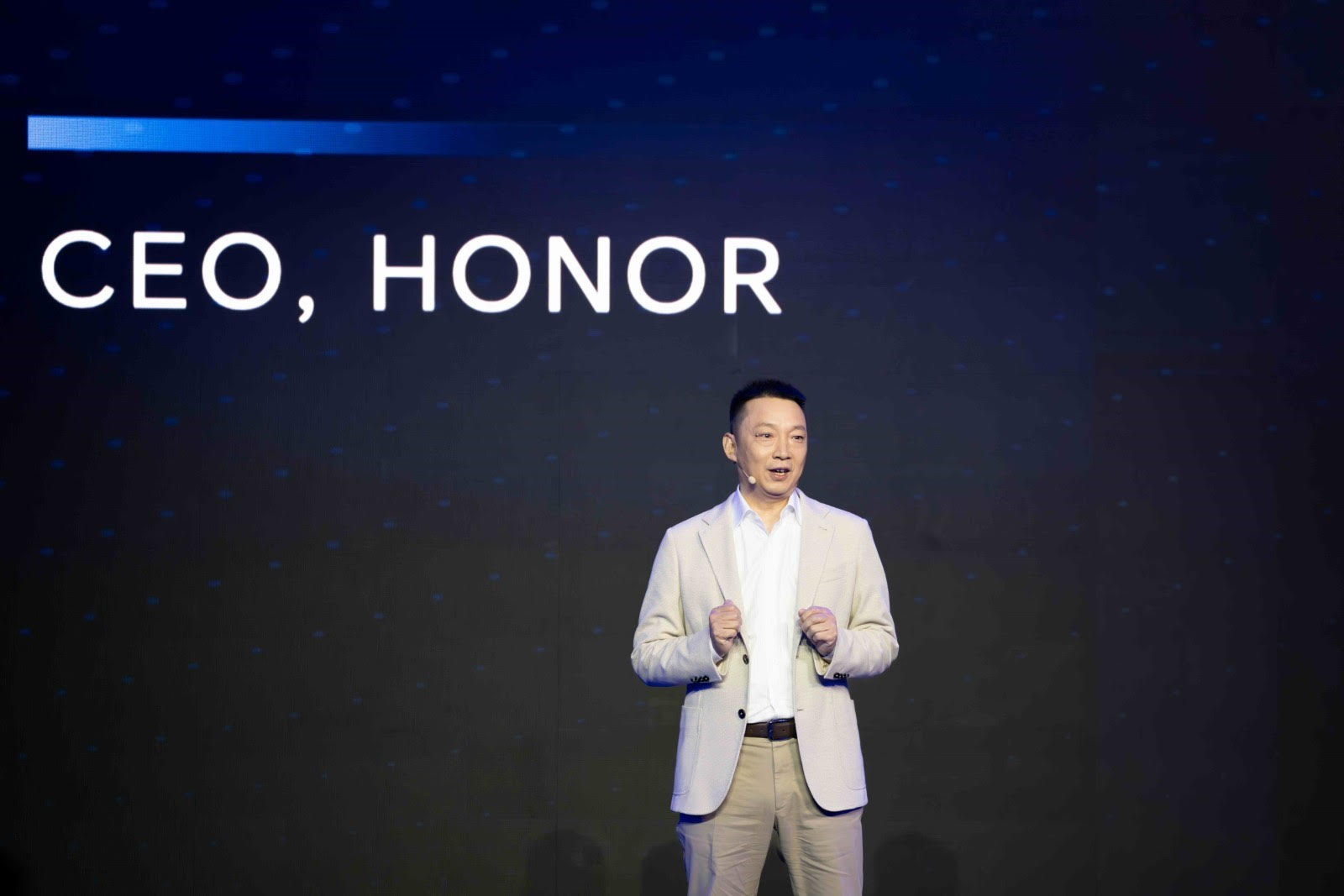 HONOR unveils AI vision and intelligent ecosystem at MWC Barcelona 2025