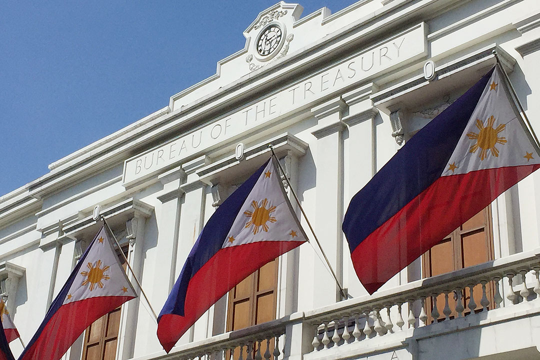 Bureau of the treasury fully awards reissued seven-year treasury bond