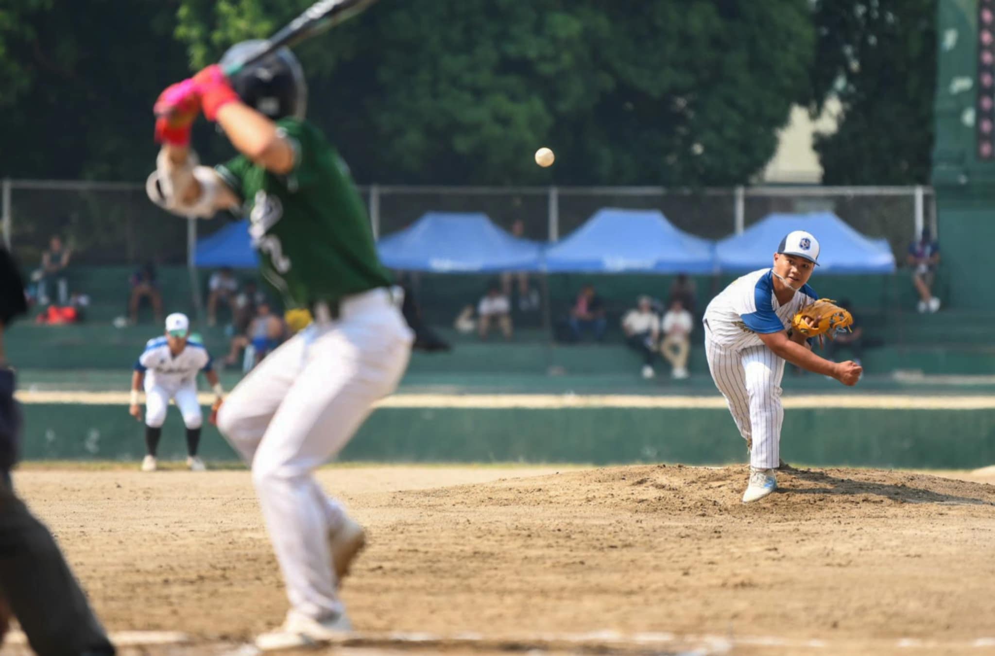 NU Bulldogs carry momentum into UAAP Season 87 Baseball final four ...