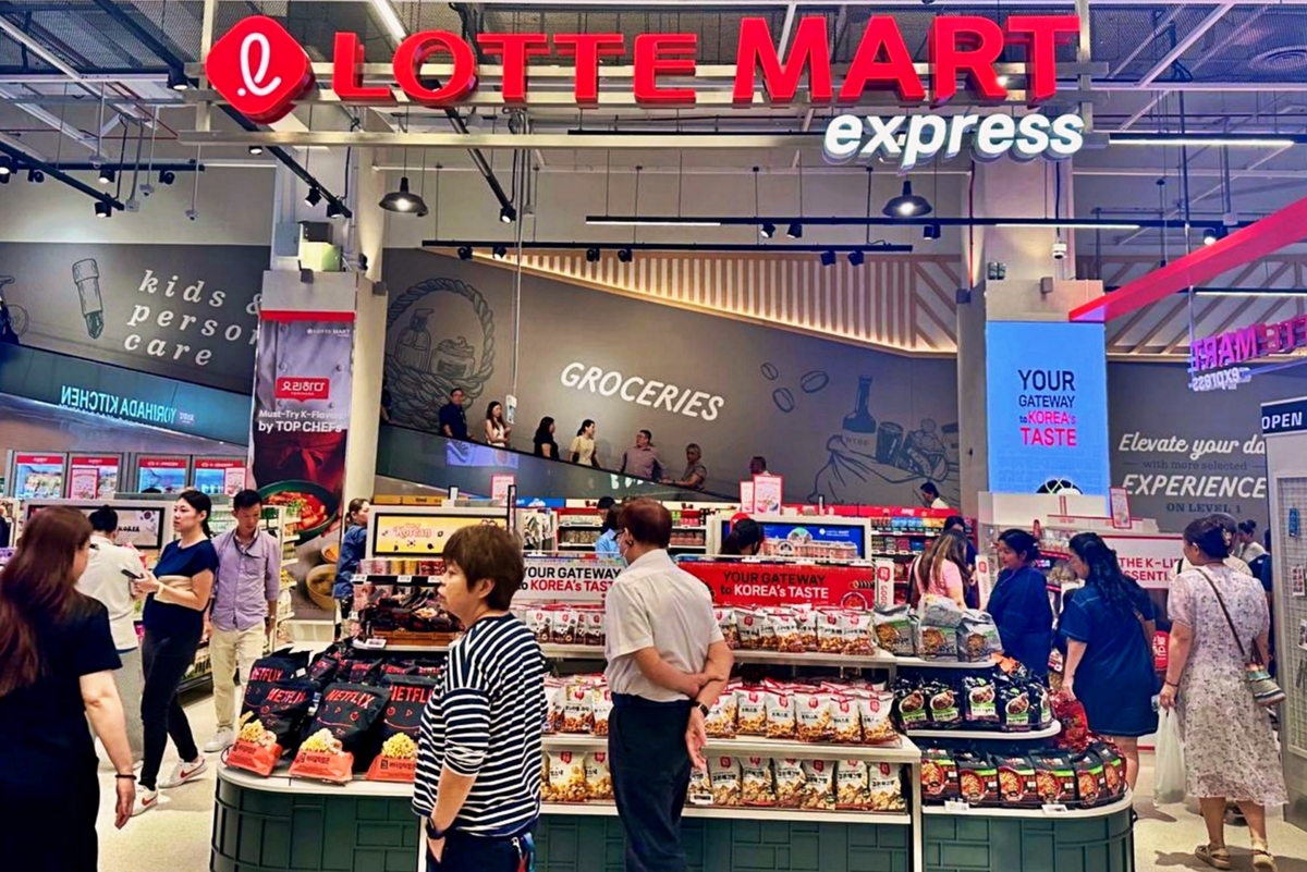 Lotte Mart enters Singapore market with PB products