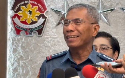 PNP Chief Torre challenges Davao City acting Mayor Duterte to charity ...