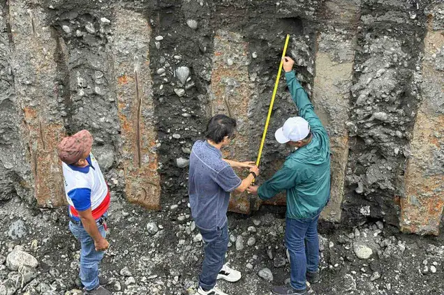 Dizon orders probe into missing P750-M flood control projects ...