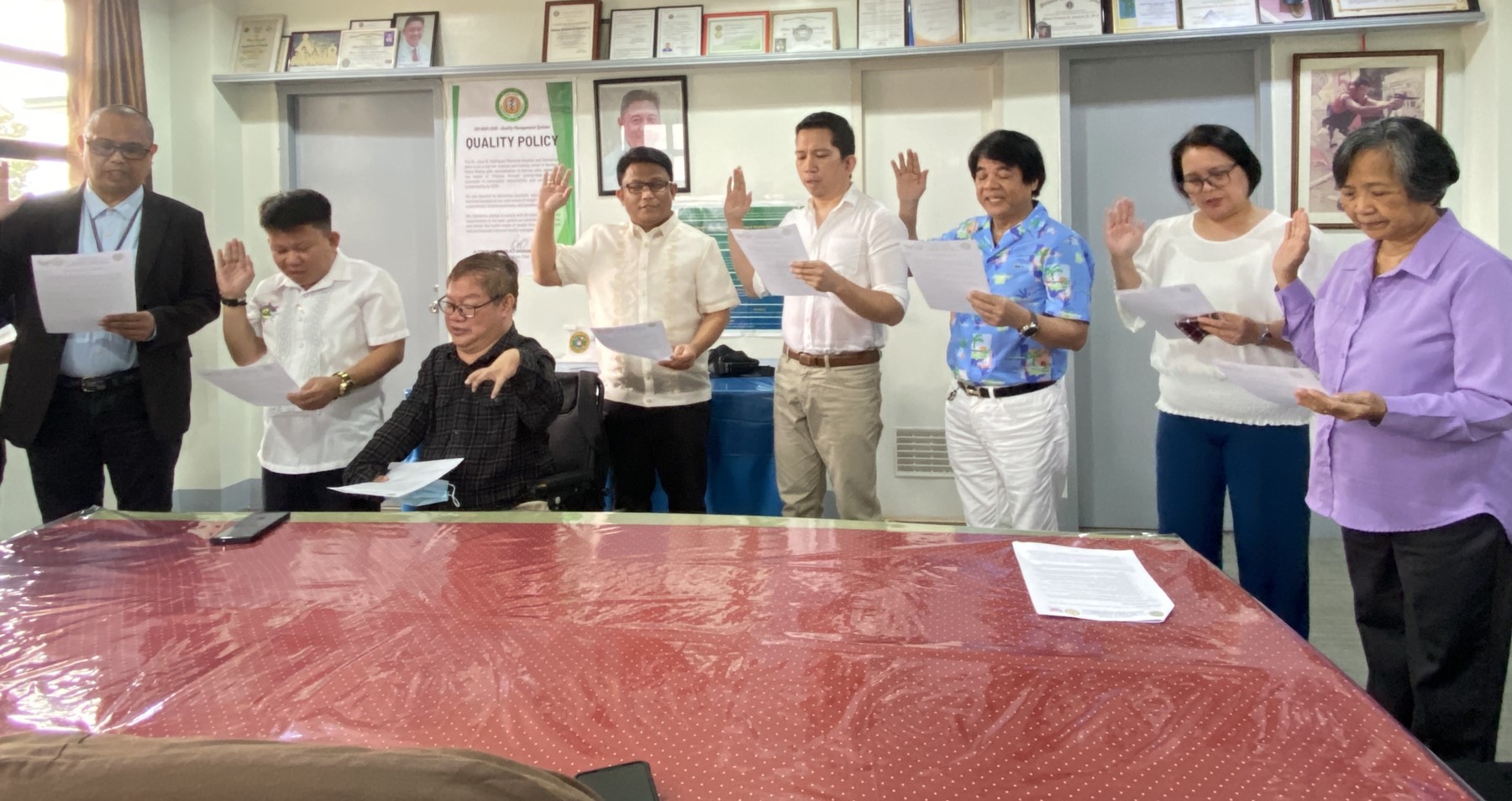 Environmental groups challenge Manila business garbage fee hike